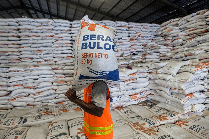 Stok Beras Bulog di Samarinda Capai 8.900 Ton, Aman hingga Akhir 2025 ...