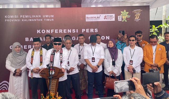 Isran Noor-Hadi Mulyadi Resmi Mendaftar di KPU Kaltim, Siap Lanjutkan ...